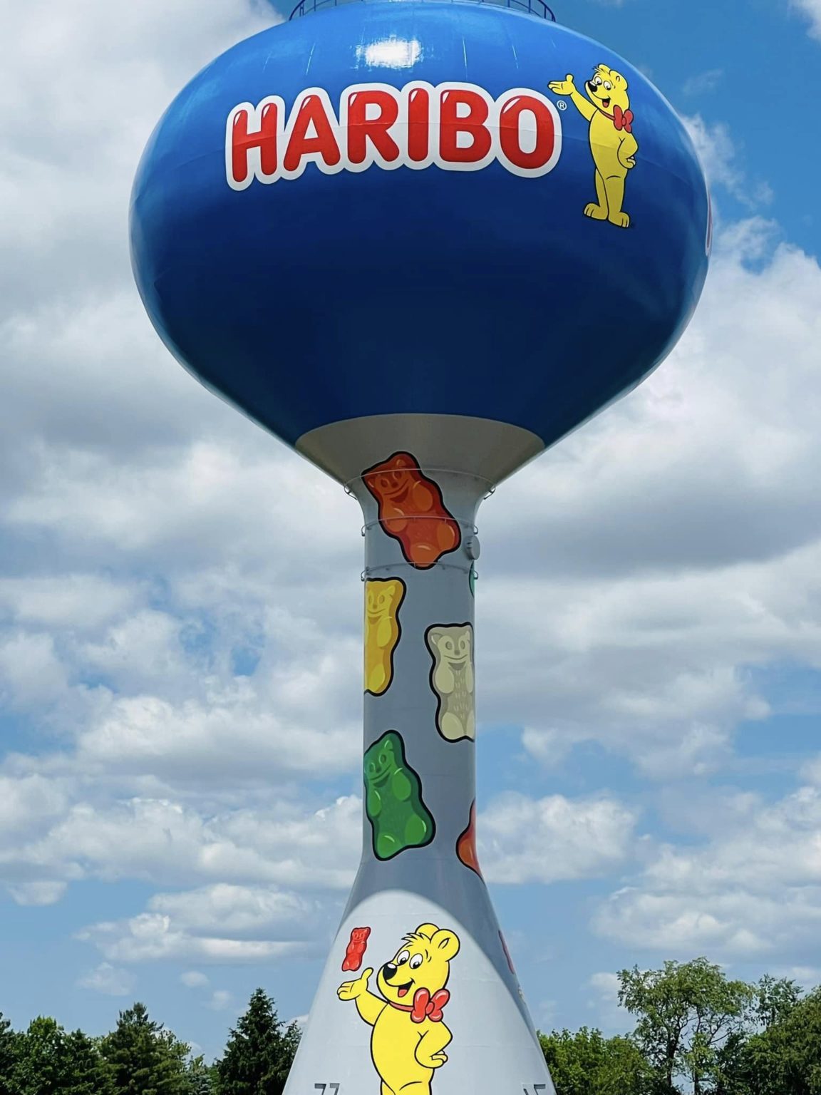 Iconic Haribo-Themed Water Tank Makes Top 12 in 2023 Tank of the Year ...